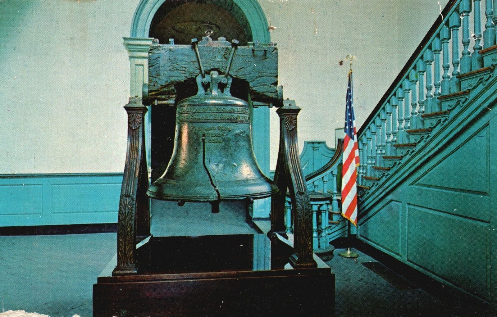Vintage Postcard The Liberty Bell Independence National Historical Park ...