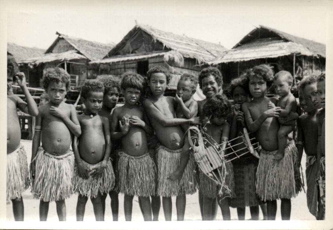 Papua New Guinea, Real Photo Native Papuas, Children (1930s) RP (13 ...