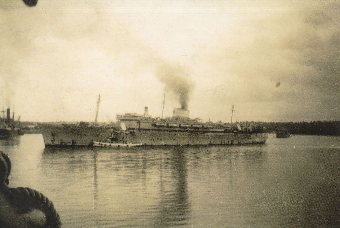 HMS Carnarvon Castle Kenya South African Military Army Ship Postcard ...