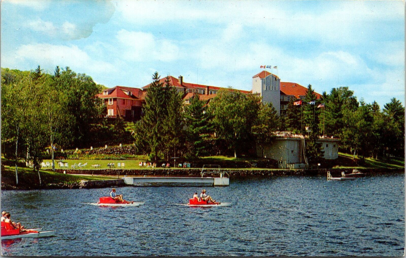 Vintage Postcard Summer FUN at Lake Quimet Gray Rocks INN ST. Jovite ...