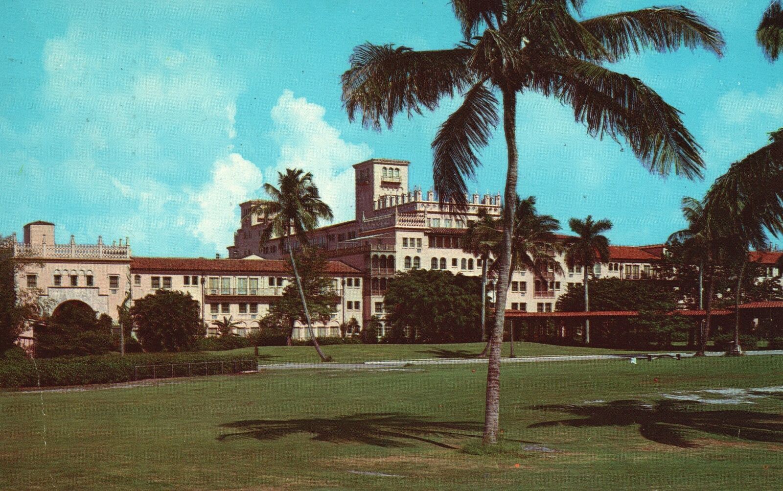 Vintage Postcard Boca Raton Club And Hotel Most Luxurious Winter Resort ...