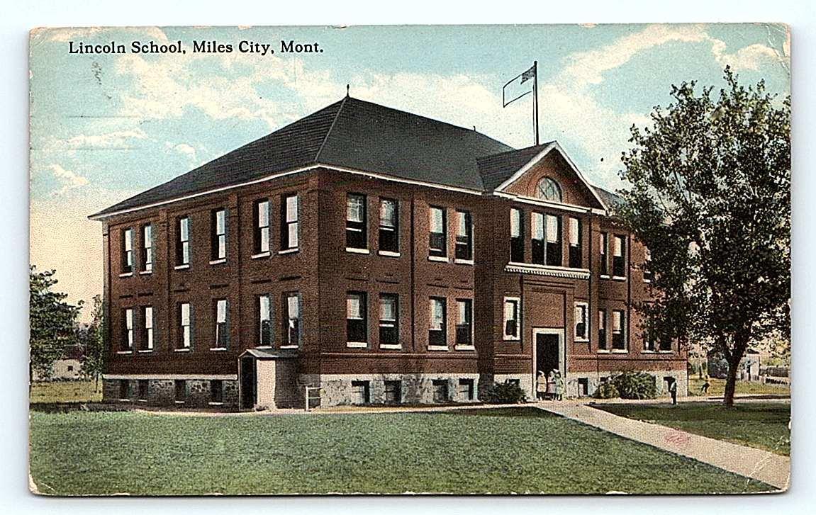MILES CITY, MT Montana ~ LINCOLN SCHOOL c1910s Custer County Postcard ...