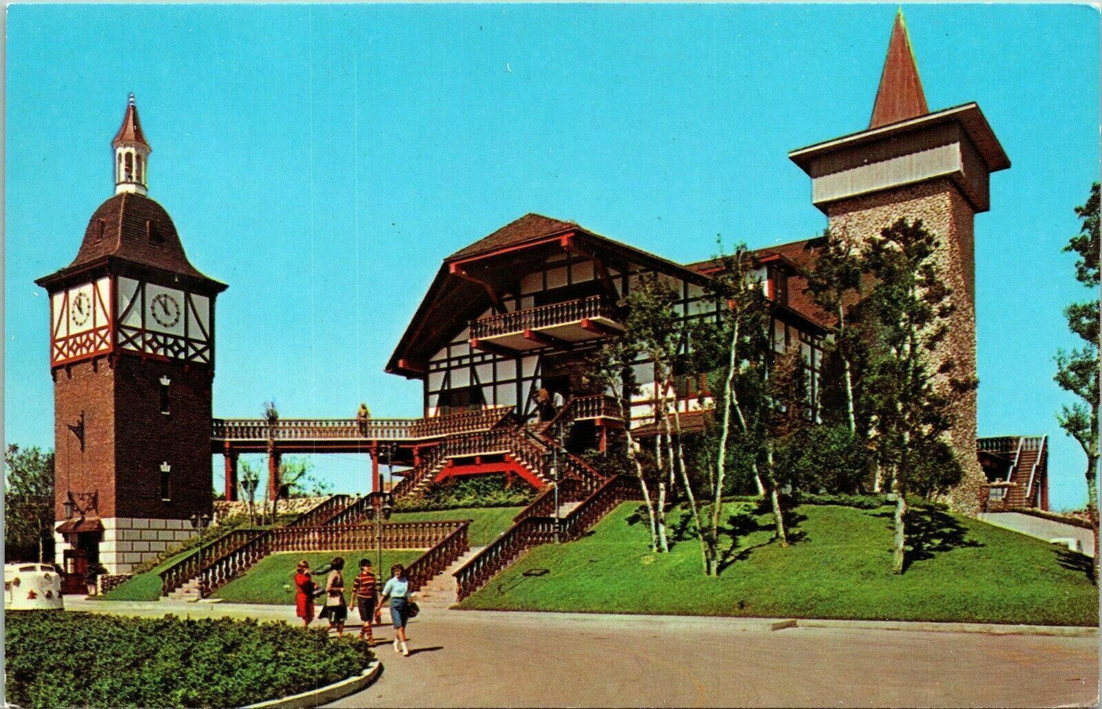 Antigua Casa Suiza Busch Gardens Tampa fluido Postal de la Florida ...