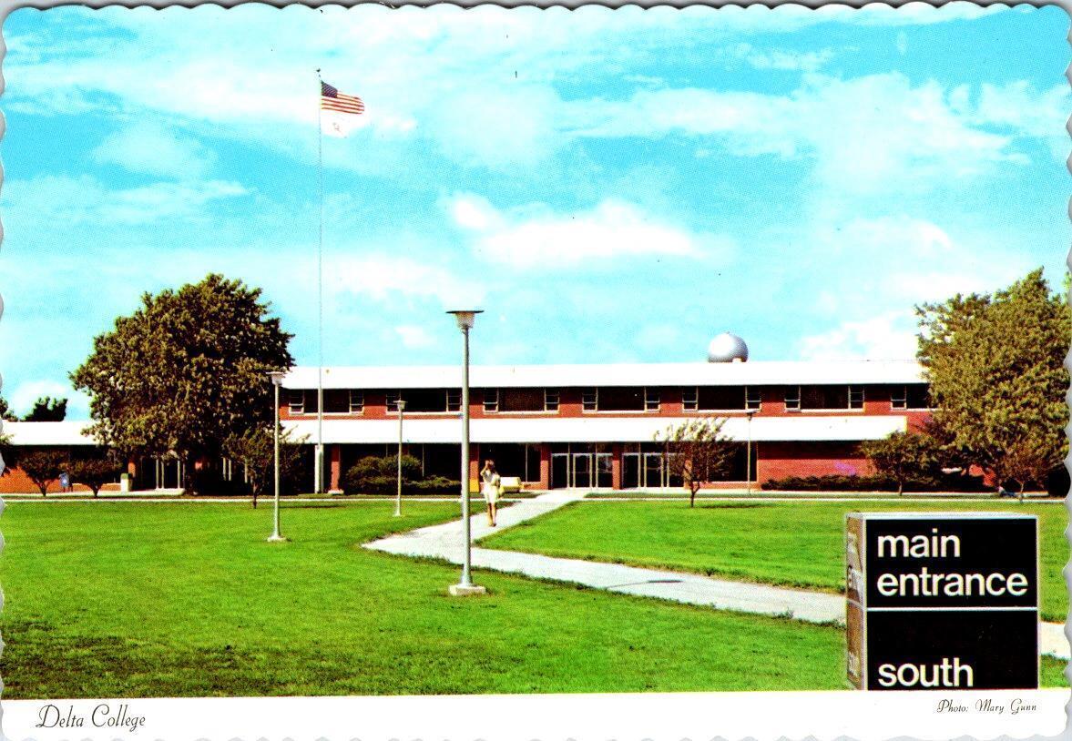University Center MI Michigan DELTA COLLEGE Campus Building~Student 4X6 ...