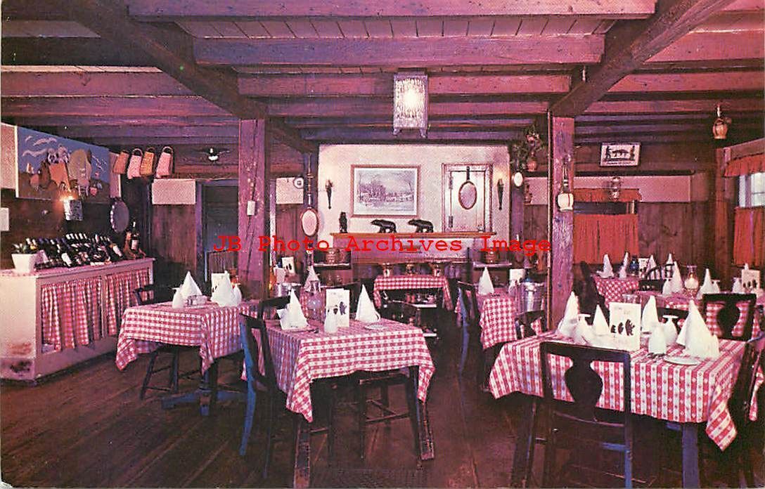CT, Westport, Connecticut, Three Bears Inn Restaurant, Interior,Fedor ...