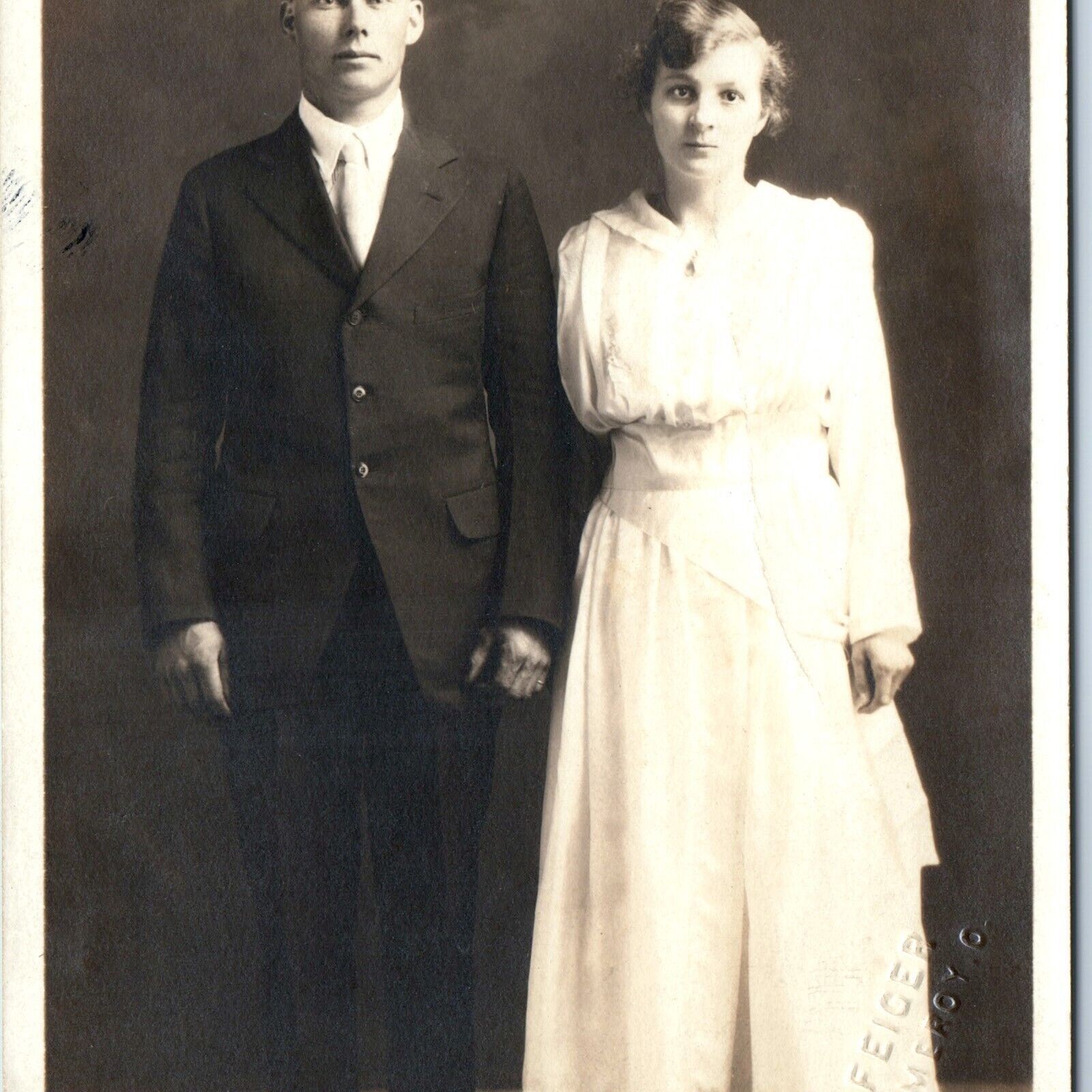 ID'd c1900s Pomeroy O Frank Family Married Couple RPPC Man Woman Real ...