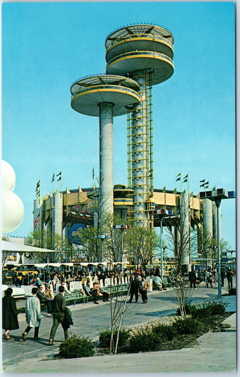 c1960s New York NY World's Fair Observation Tower Chrome PC Men in ...