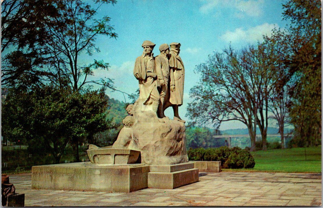 Ohio Marietta Monument To The Start Westward | United States - Ohio ...
