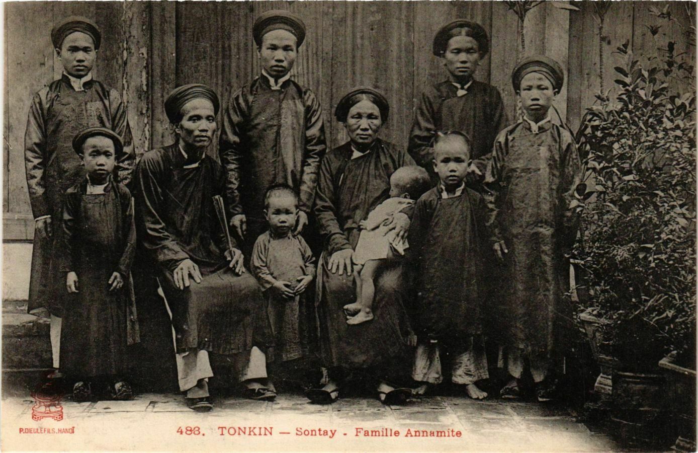 CPA AK INDOCHINA Tonkin Famille Annamite VIETNAM (958822) | Asia ...