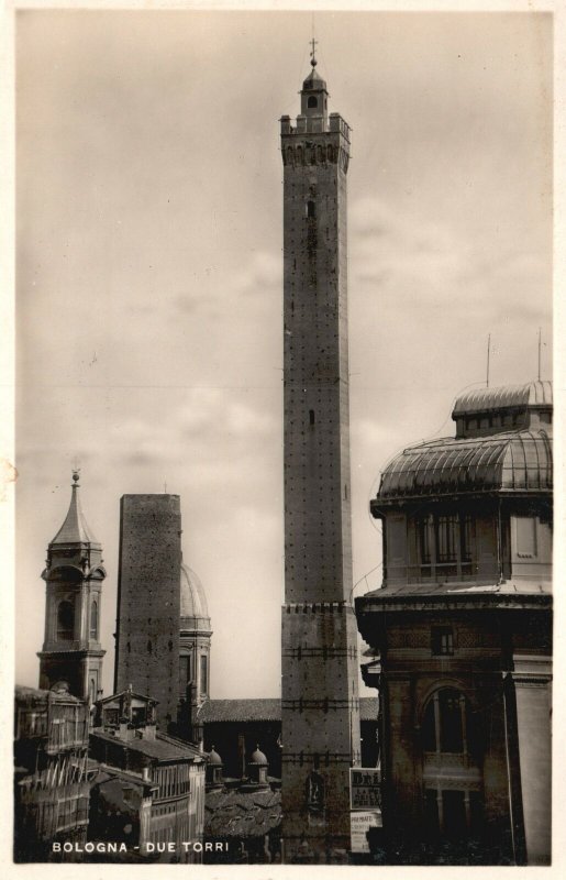 Vintage Postcard Due Torri Tourist Attraction Complex Tower Bologna ...