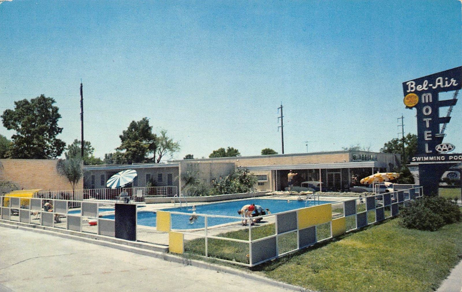 New Orleans Louisiana 1950-60s Postcard Bel-Air Motel Swimming Pool ...