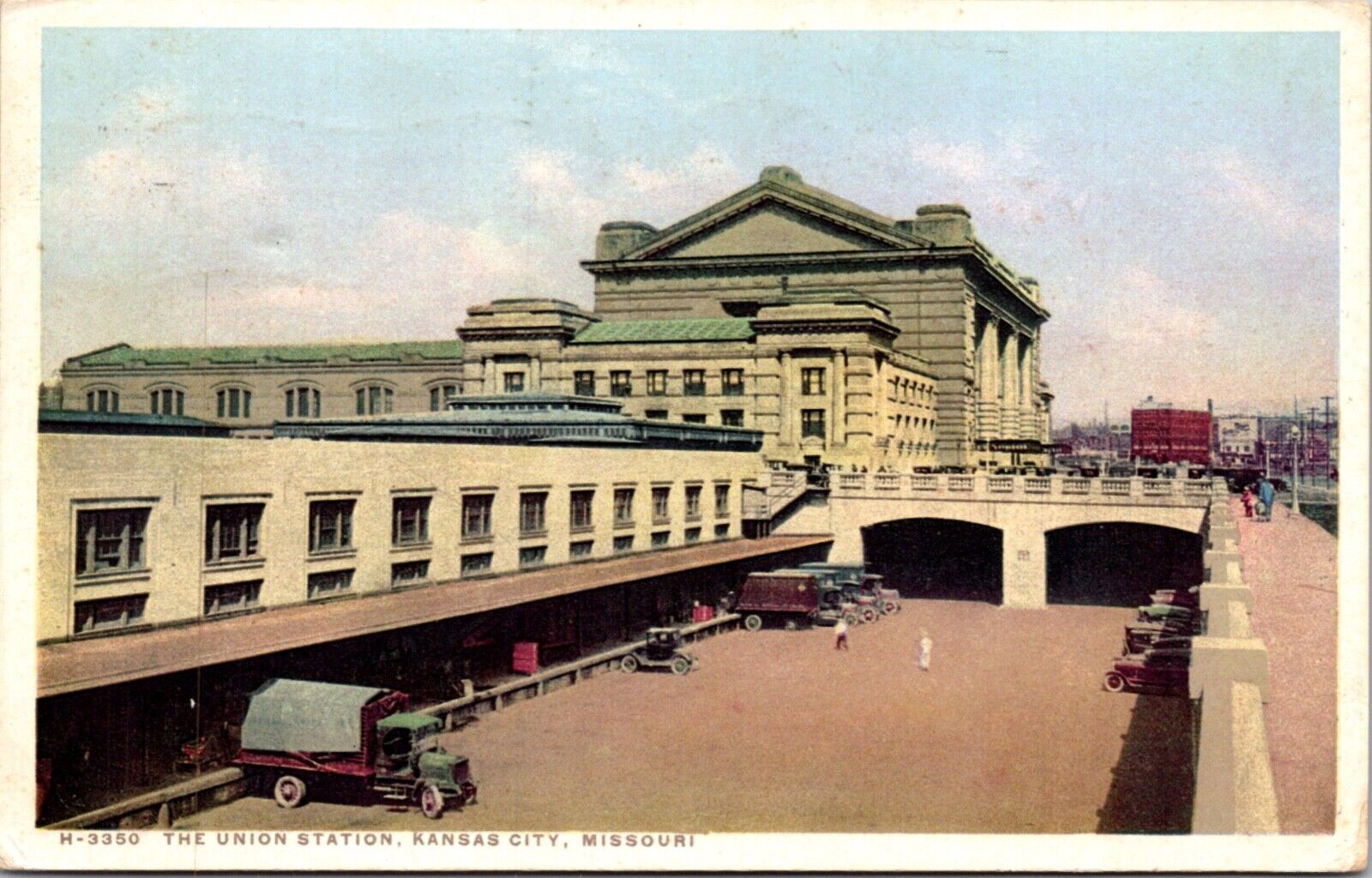 Fred Harvey PC The Union Railroad Station Loading Dock in Kansas City ...