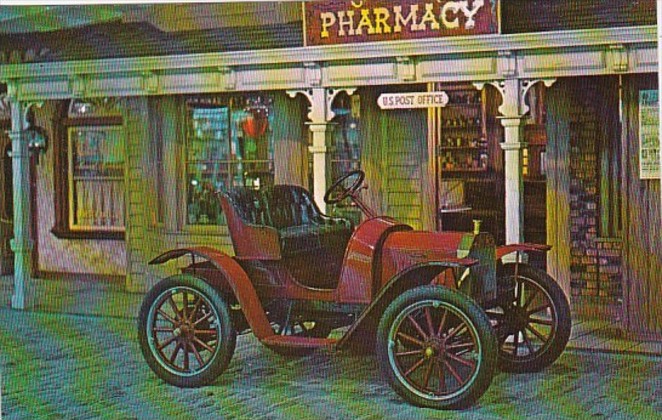 Vintage Auto 1908 Brush Runabout On Main Street Of Crawfordsville Ohio ...