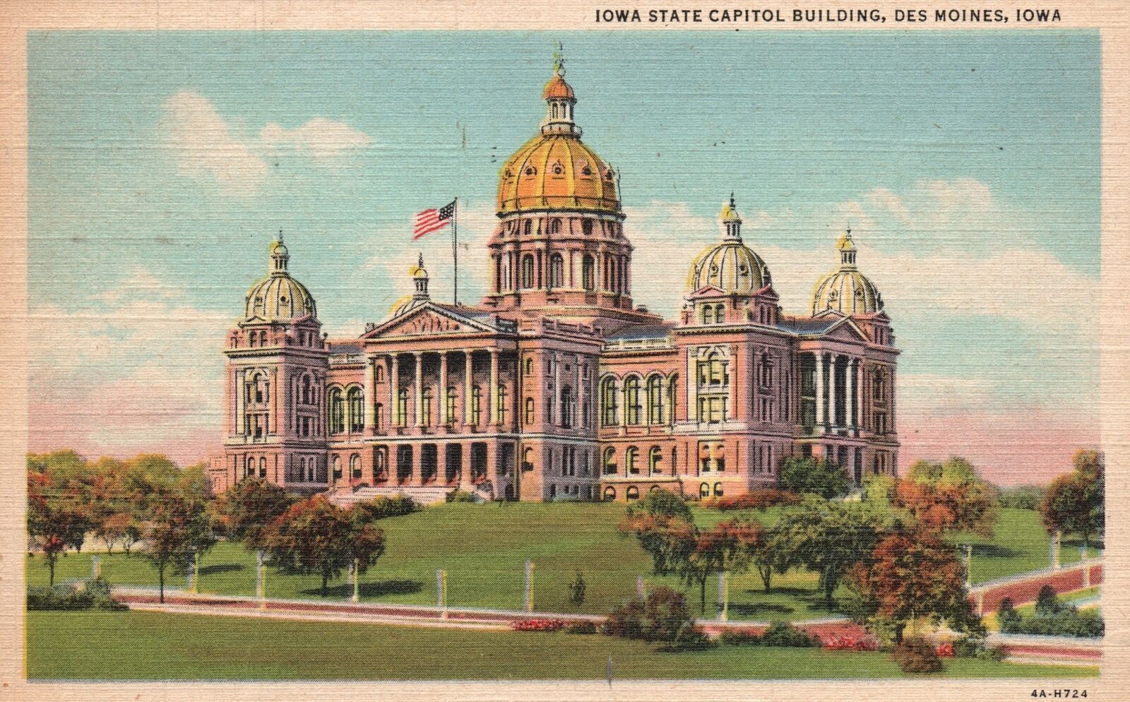Vintage Postcard 1945 State Capitol Bldg. Landmark Des Moines Iowa ...