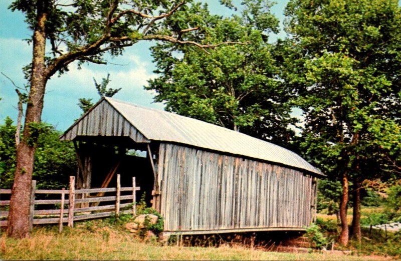 Covered Bridge The Bay Coverde Bridge Over Little Racoon Creek Hamden ...