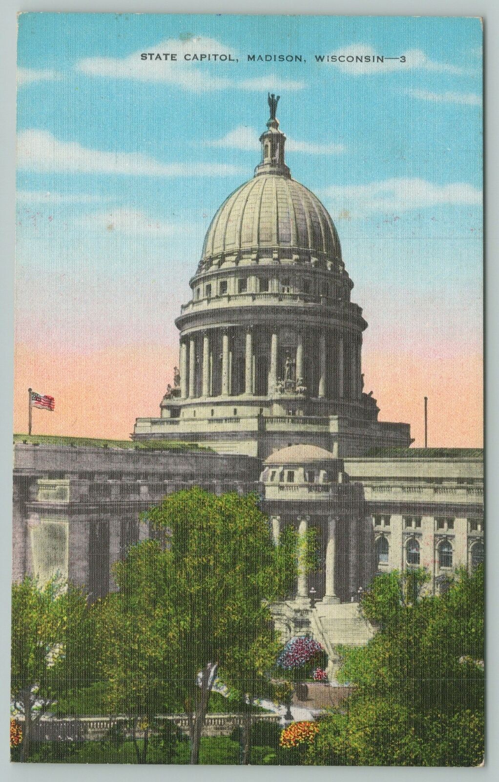 Madison Wisconsin~State Capitol~1940s Linen Postcard | United States ...