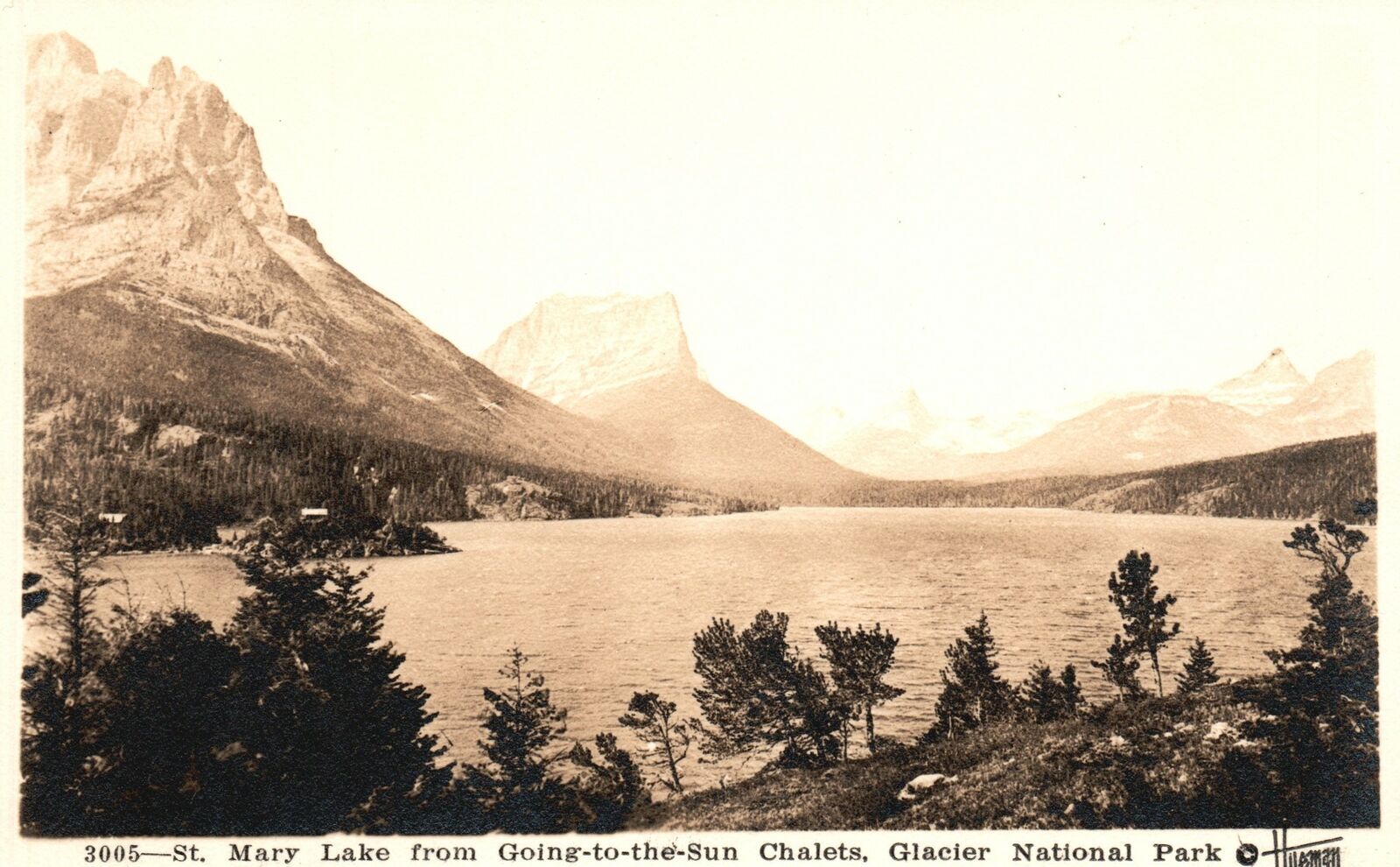 Vintage Postcard 1920's Mary Lake Going To The Sun Chalets Glacier ...