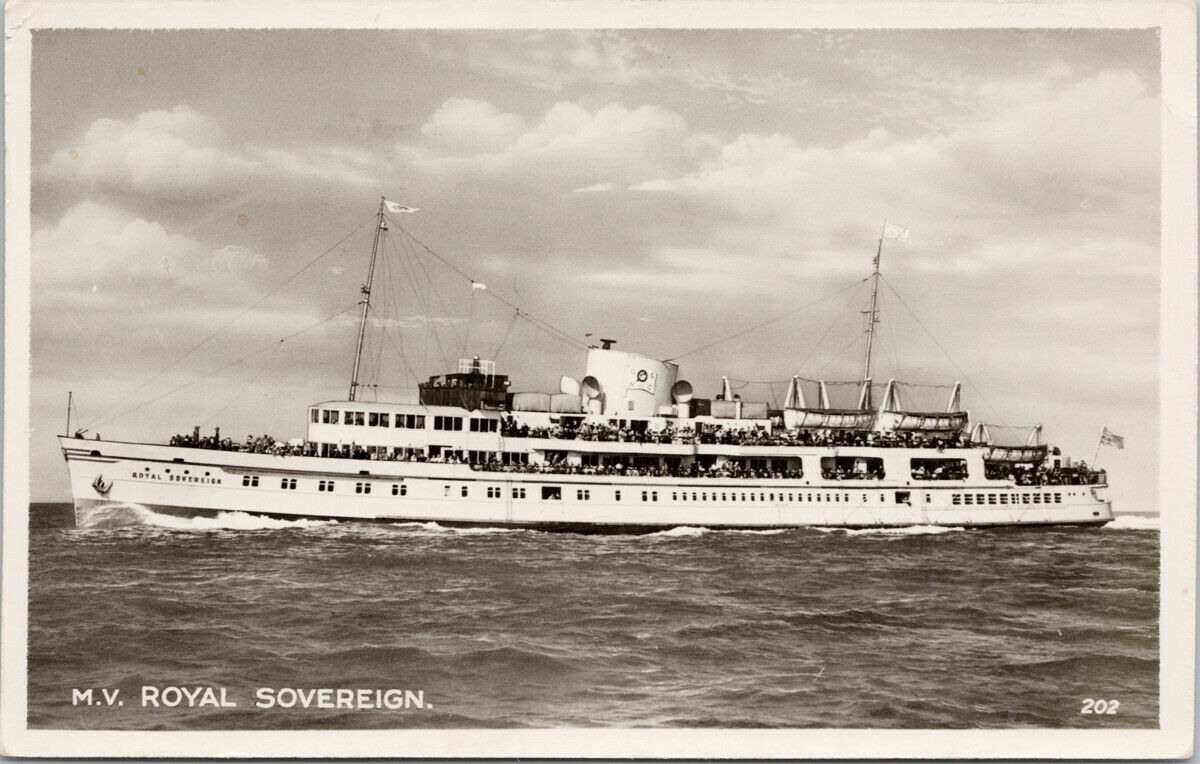 MV 'Royal Sovereign' Eagle Steamer 1961 General Steam Navigation RP ...