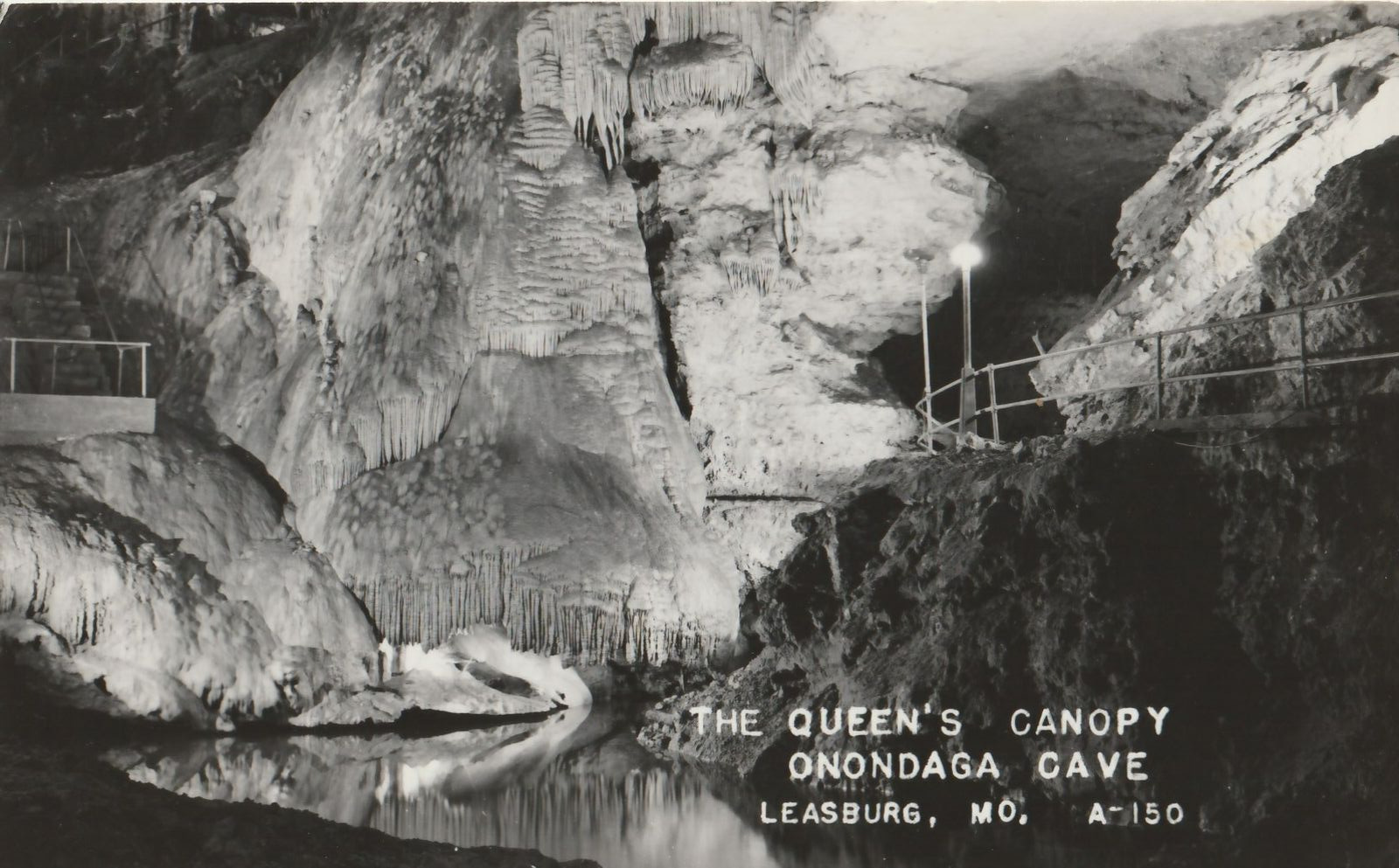 Vintage Postcard the Queen's Canopy Onondaga Cave Leasburg Missouri ...