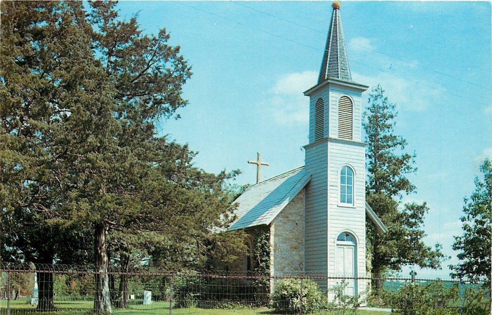 Festina IA~St Anthony of Padua Chapel~Smallest Church Seats Eight ...