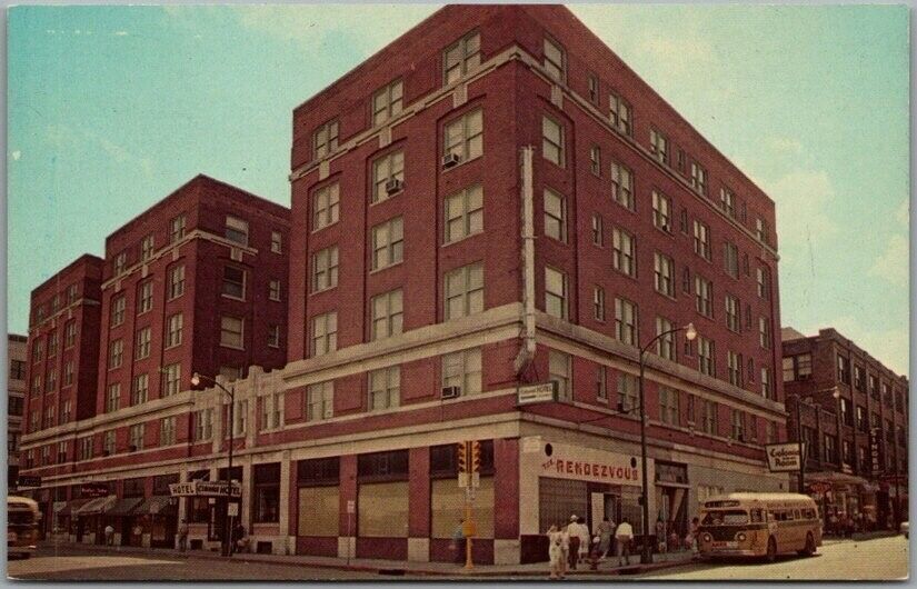 Springfield, Missouri Postcard COLONIAL HOTEL Downtown Street Scene ...