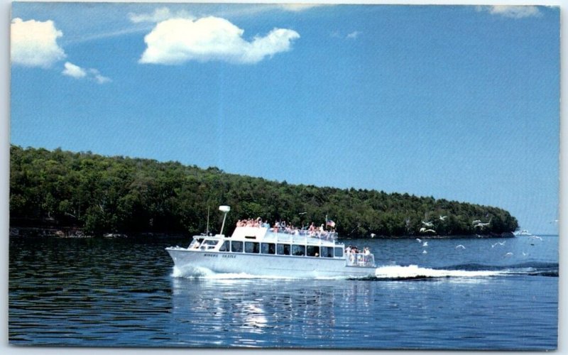 Postcard - Cruise Boats to the Pictured Rocks National Lakeshore ...