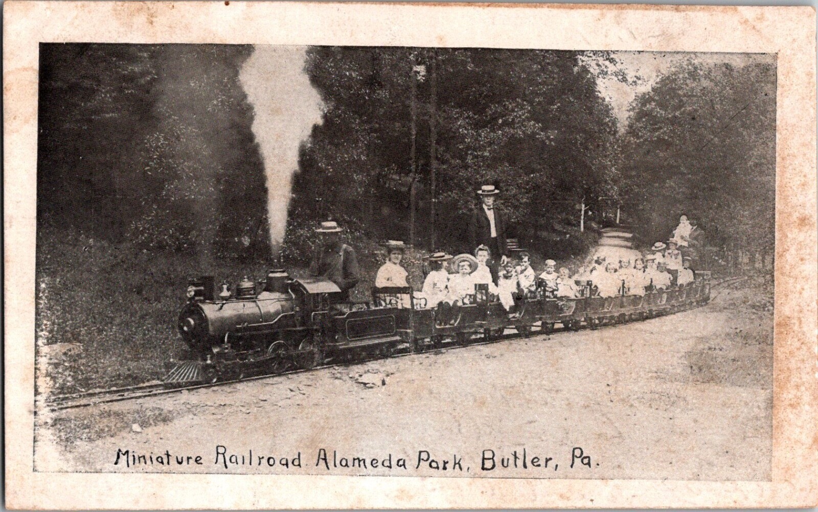 Vintage Postcard BUTLER PA Alameda Amusement Park Kiddie Railroad ...