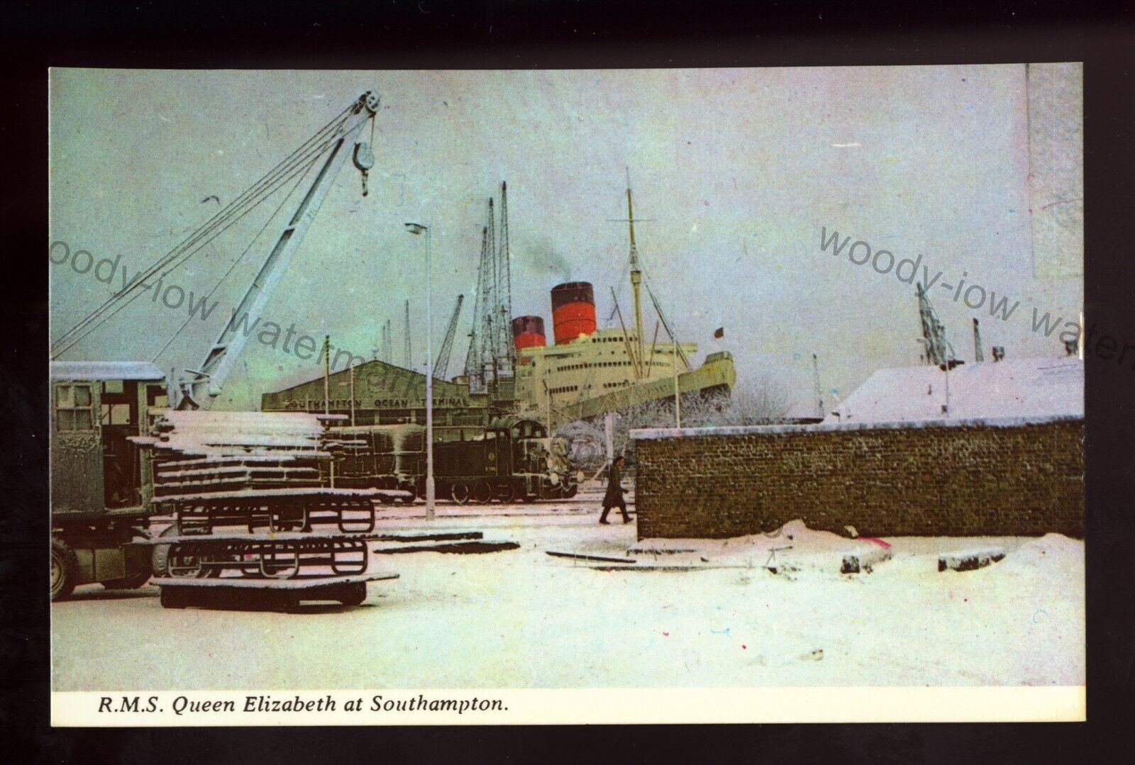 LS4345 - Cunard Line Liner - Queen Elizabeth - built 1940 - postcard ...