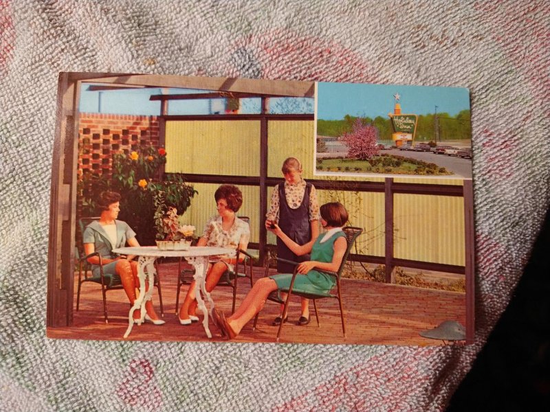 1970s Holiday Inn, Meridian, Mississippi Women Girls Chrome Postcard ...