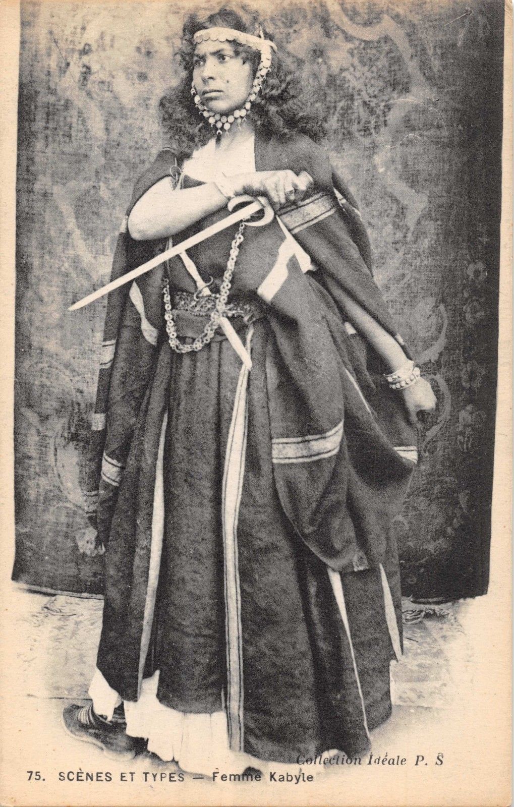 Scenes Et Types~Femme Kabyle~Berber Algeria Photo Postcard | Topics ...