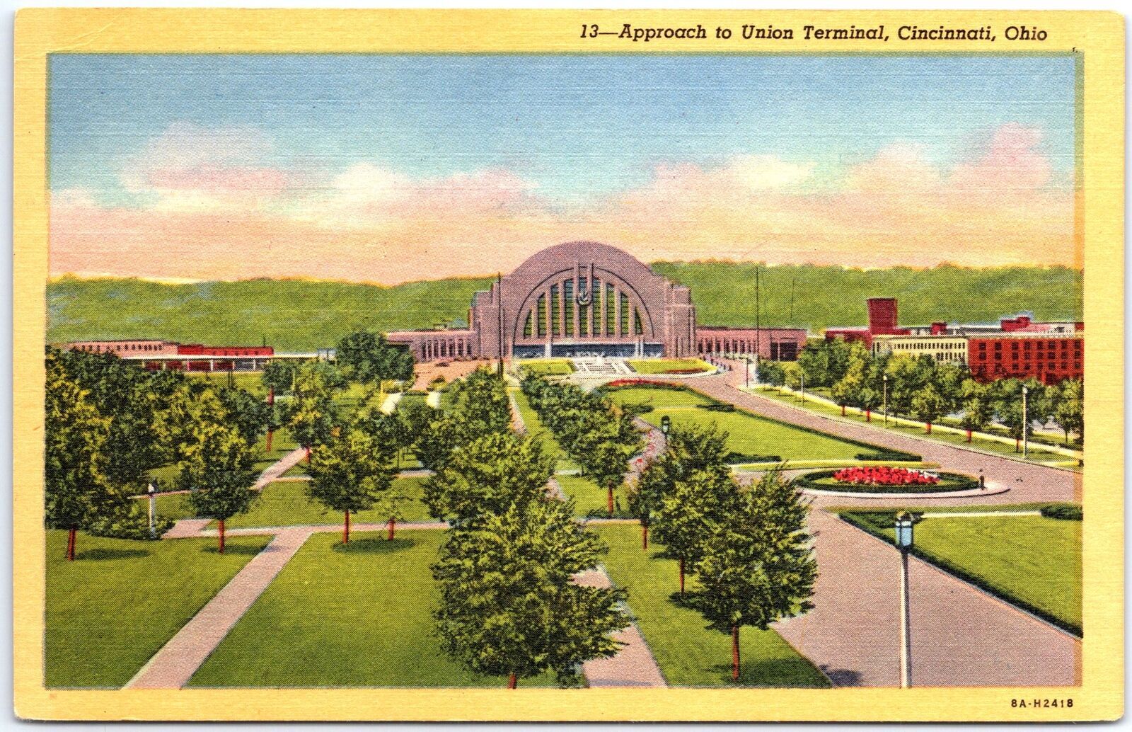 Vintage Postcard the Approach to the Union Railway Terminal at ...