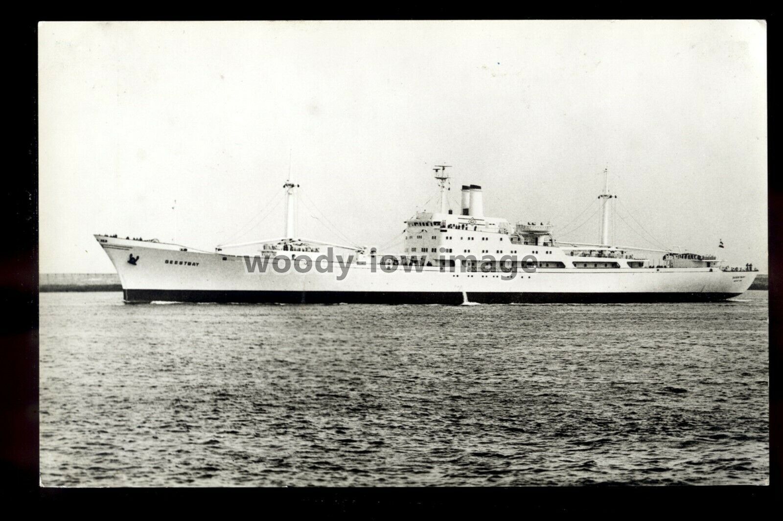 ca0138 - Geest Line Reefer Ship - Geestbay , built 1964 - postcard ...