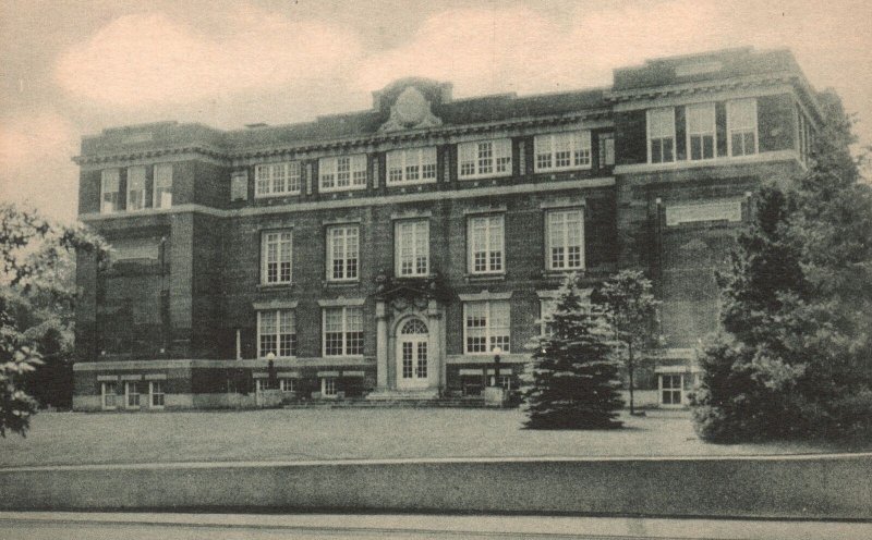 Vintage Postcard Robert L. Simpson High School Huntington Long Island ...