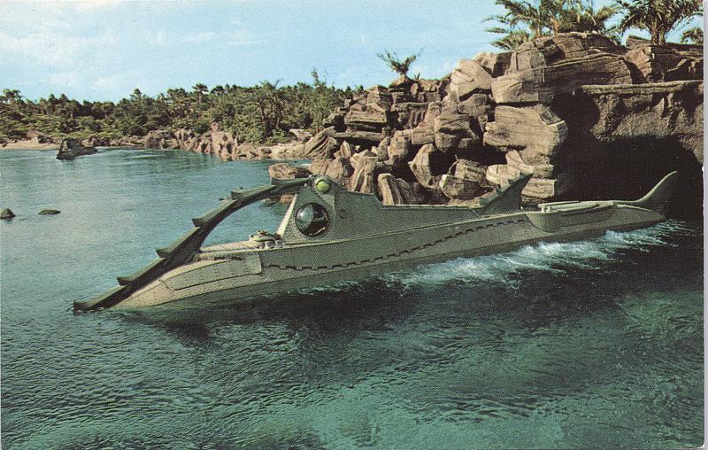 Drained Submarine Voyage ride in Disneyland (California) : r ...