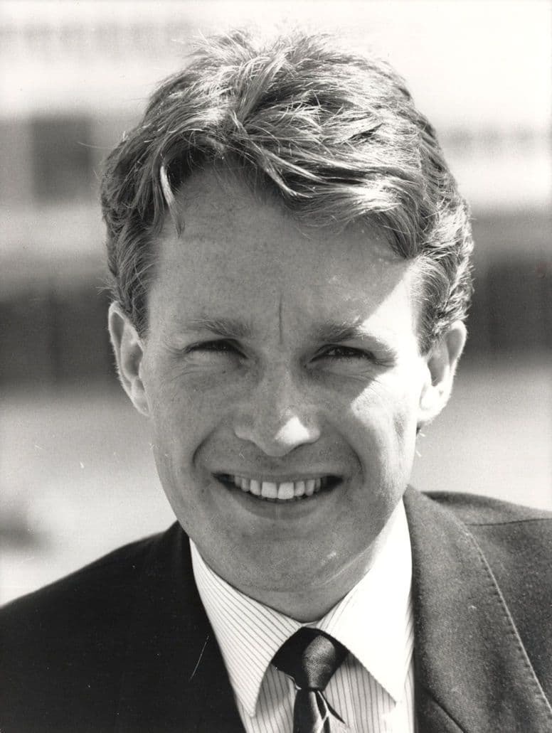 Richard Edgar Falklands War Joins BBC TV Weatherman Team 1988 Press ...