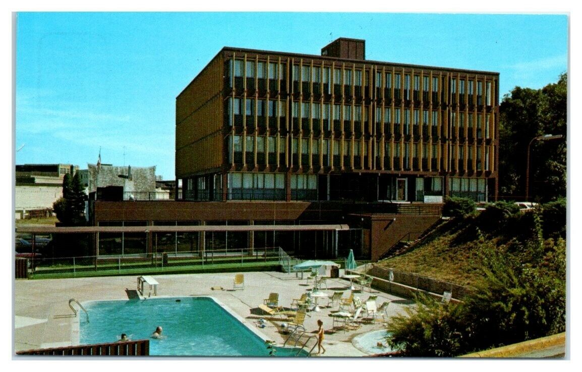 1960s/70s Red Cedar Inn, Austin, MN Postcard | United States - Roadside ...