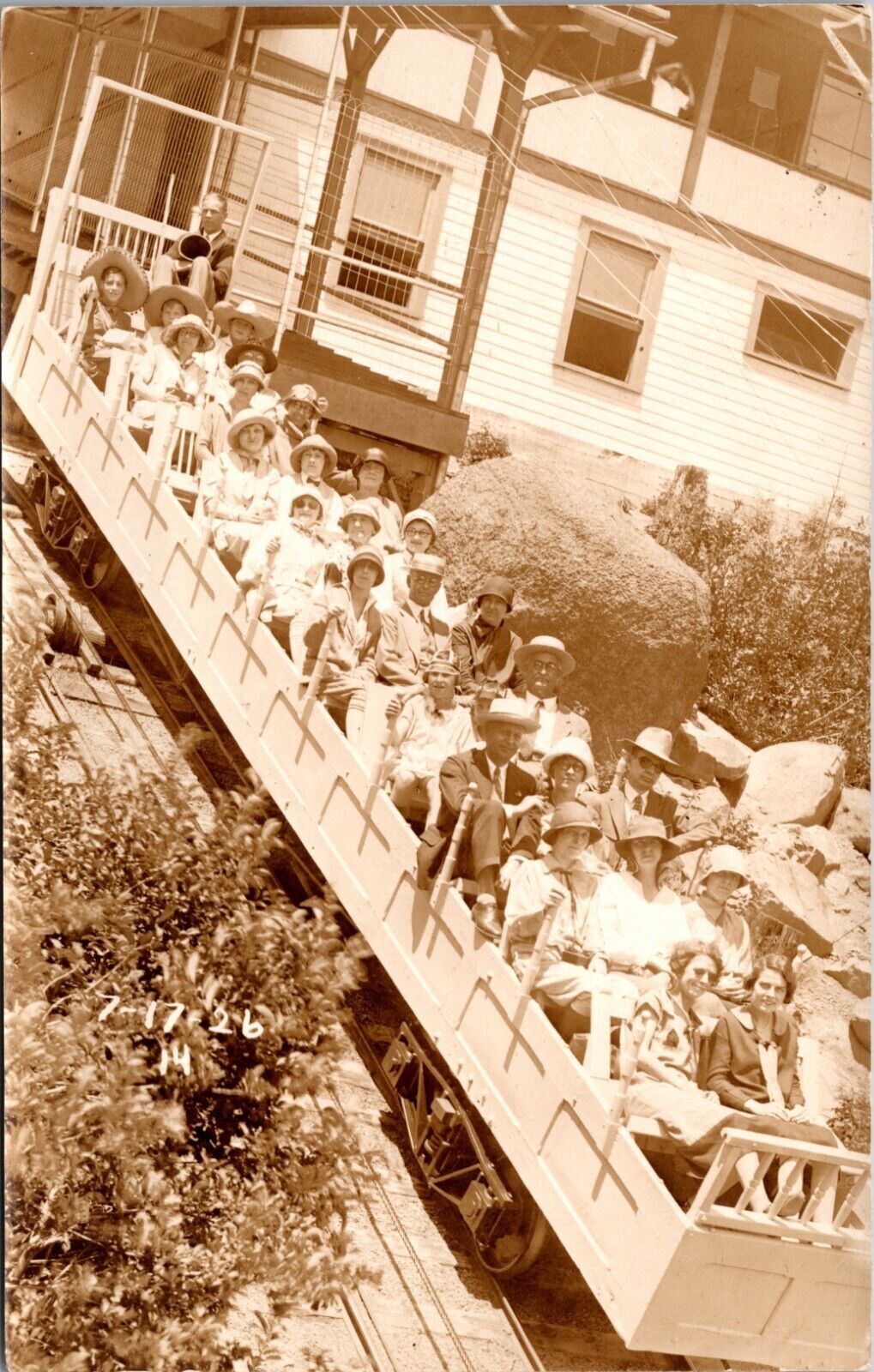 Mountain Manitou Scenic Incline Trip To Summit Of Mount Manitou ...