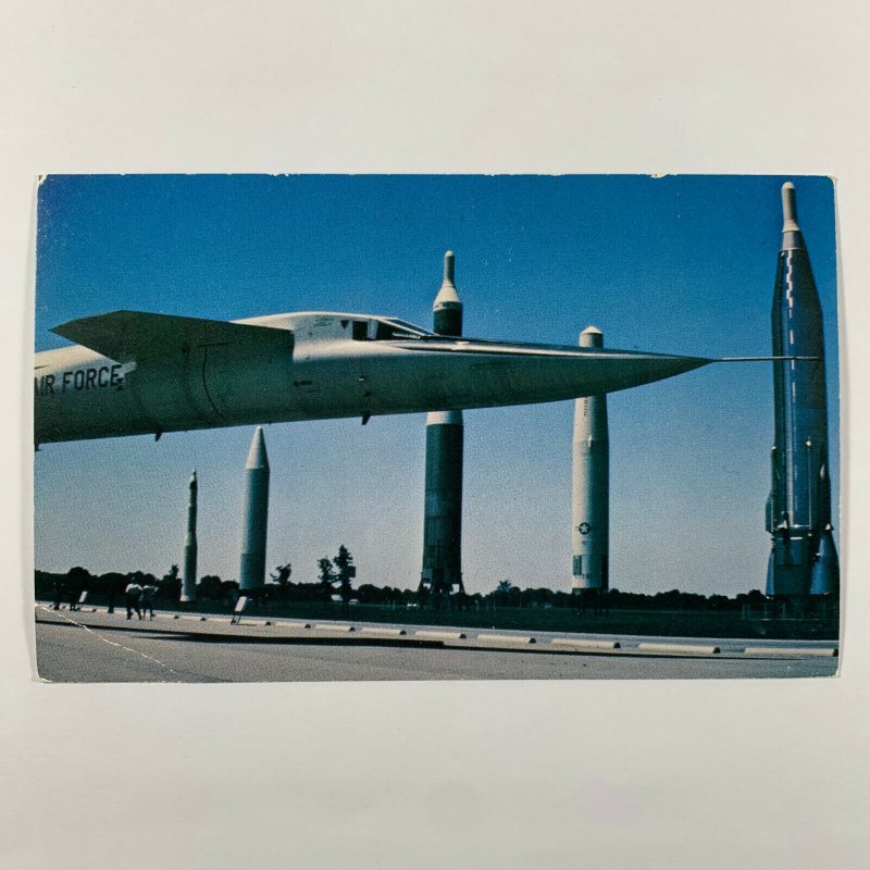 Postcard Aviation Aircraft North American XB-70 Valkrie 1950s Bomber ...