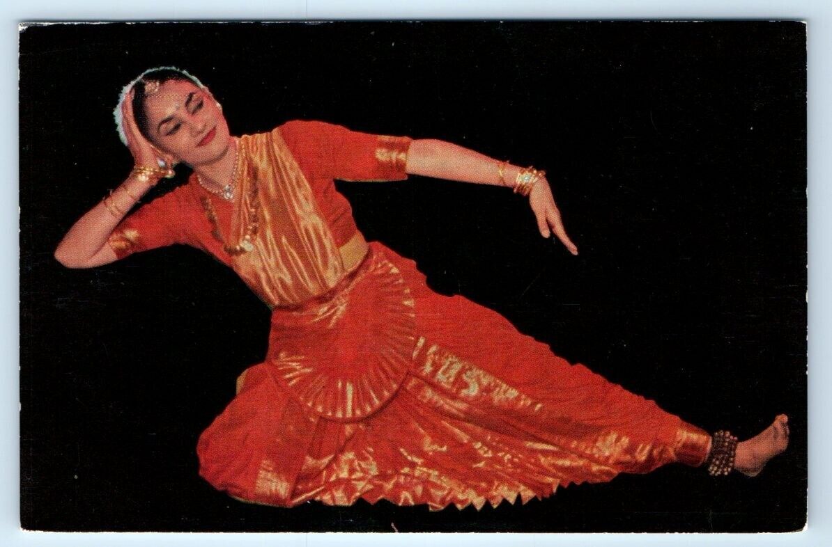 Indrani Rahman - in a classical Bharata Natyam Dance Pose INDIA ...