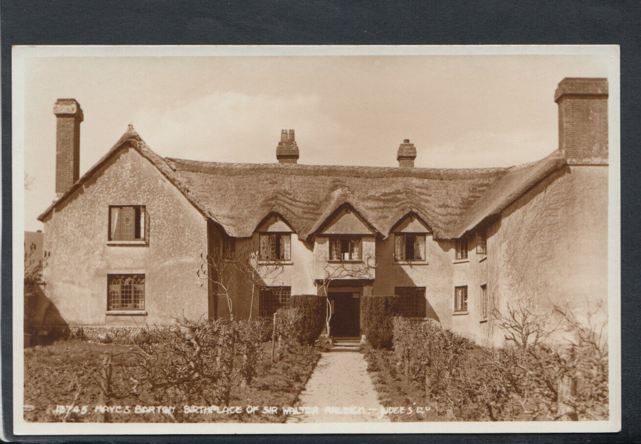 Devon Postcard - Hayes Barton, Birthplace of Sir Walter Raleigh T6693 ...