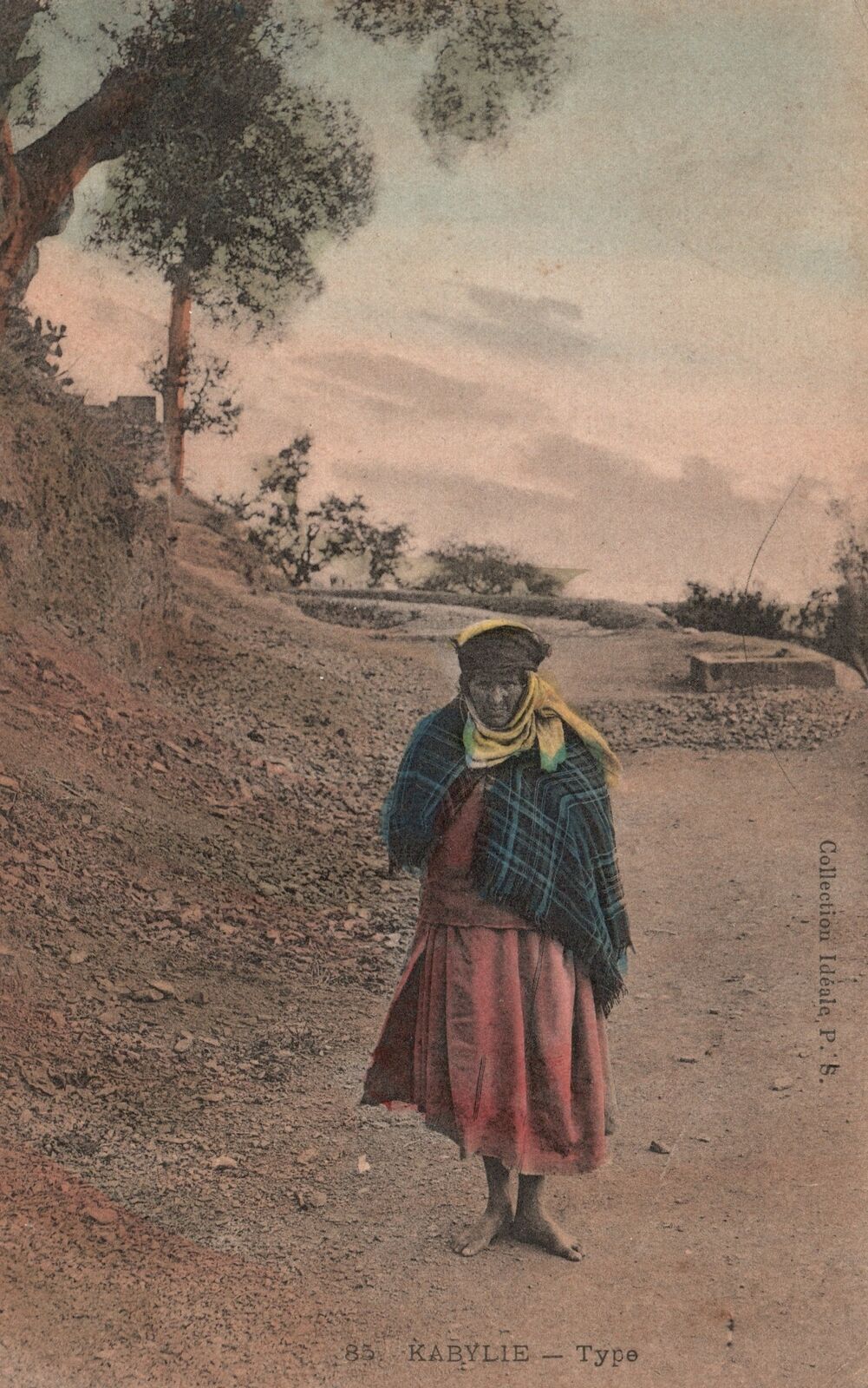 Vintage Postcard 1910s Old Woman Kabylie Type People Berber Ethnic ...