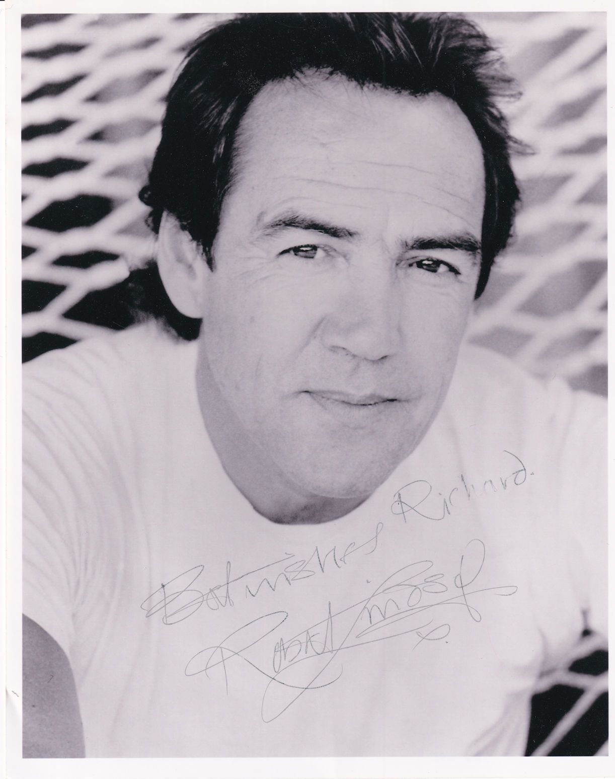 Robert Lindsay Wimbledon Citizen Smith Giant Hand Signed Photo | Topics ...