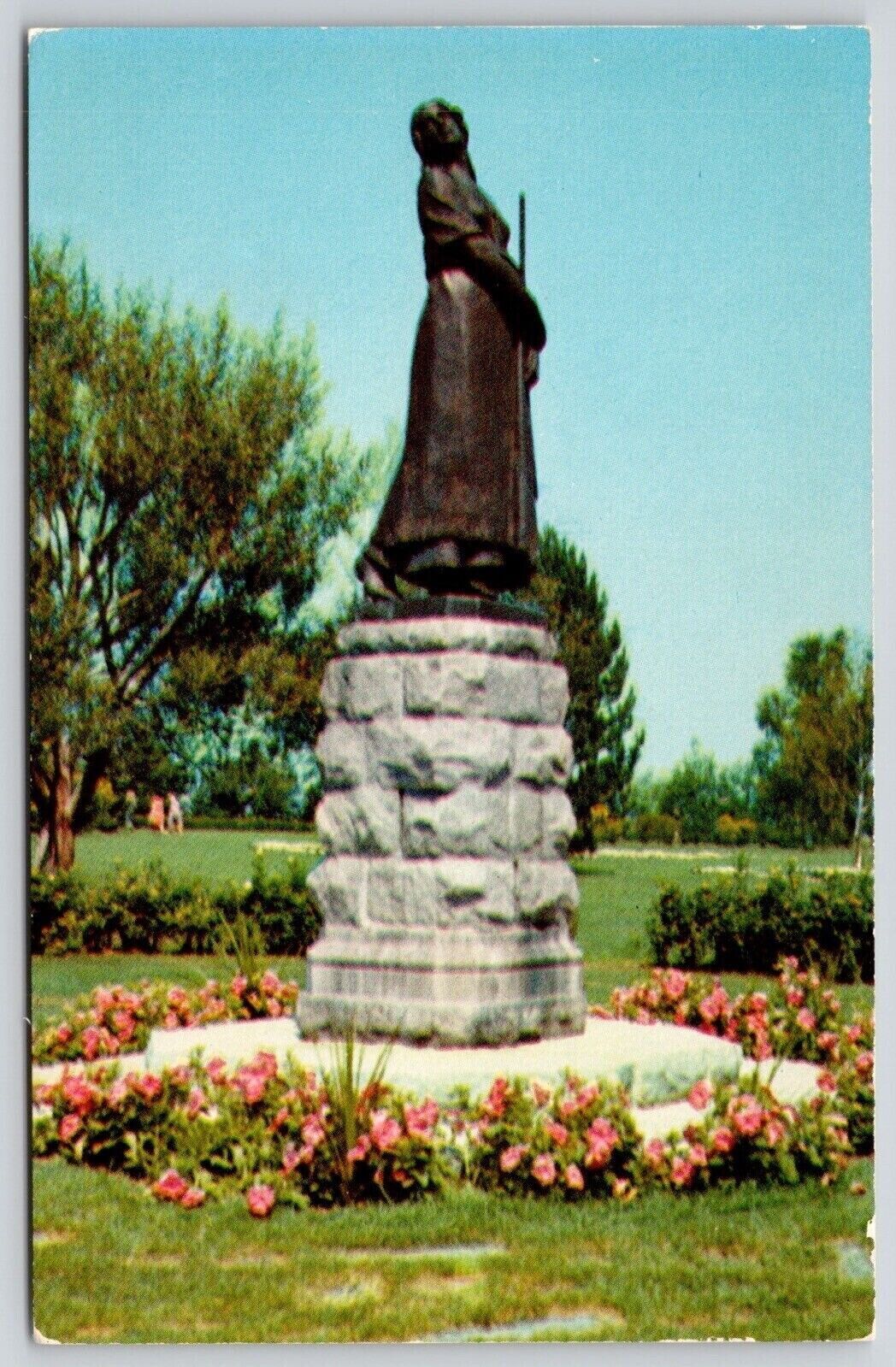 Evangeline Monument Statue Grand Pre Nova Scotia Canada Postcard UNP VTG Mirro | Canada - Nova ...