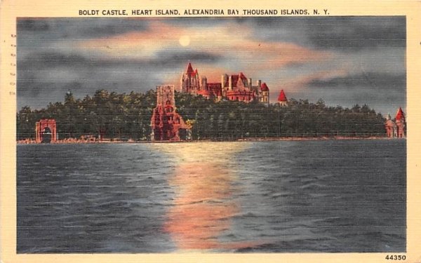 Boldt Castle & Heart Island ThoUSA nd Islands, New York | United States ...