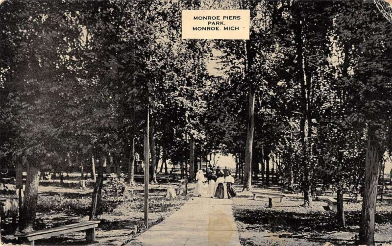 Monroe Michigan scenic view Monroe Piers Park antique pc ZC549057 ...