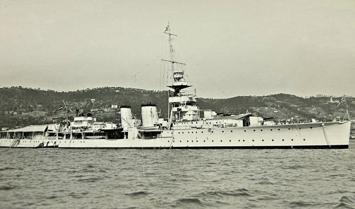 Royal Navy Cruiser HMS Coventry - WWI Photo | Other / Unsorted ...