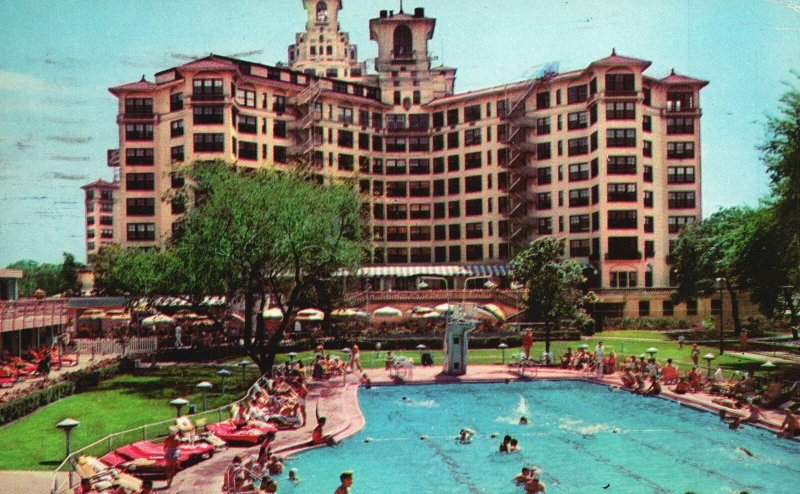 Vintage Postcard 1958 Edgewater Beach Hotel Building & Swimming Pool ...