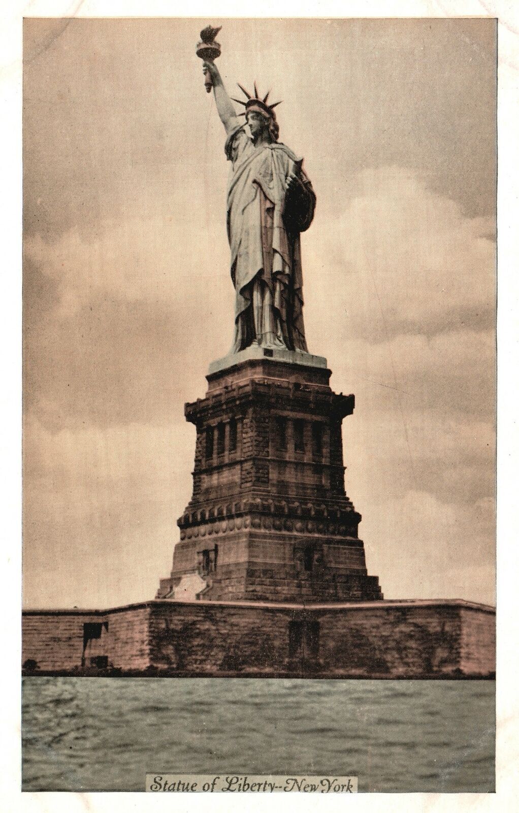 Vintage Postcard Statue Of Liberty Beacon Of Hope And Promise New York ...