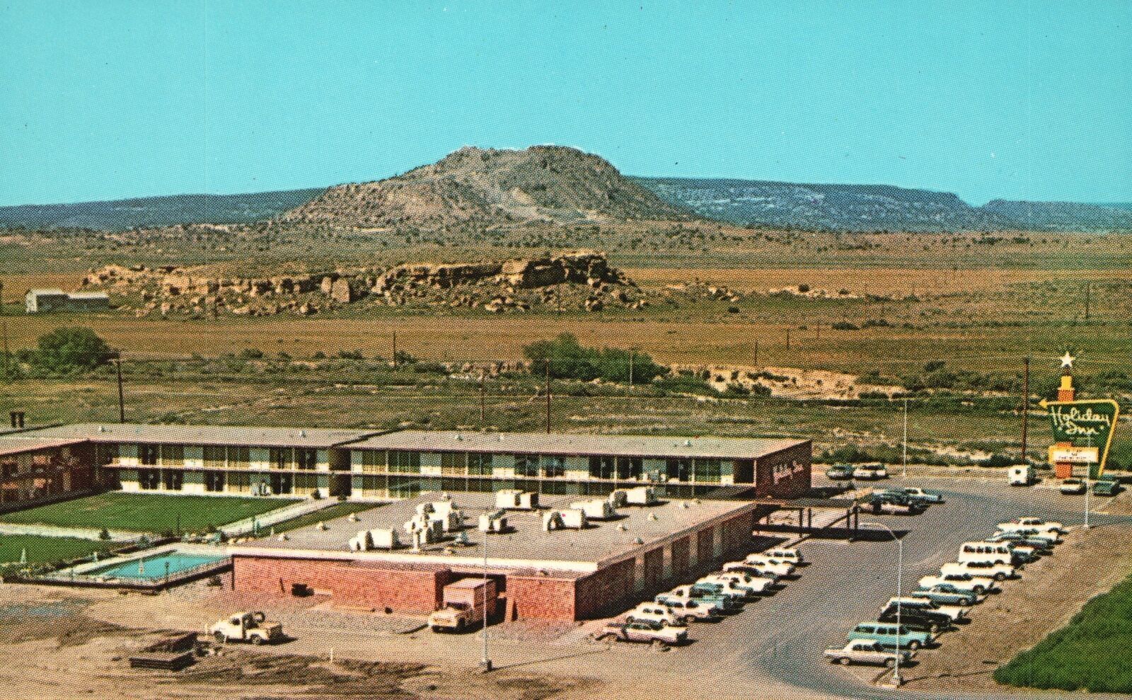 Vintage Postcard View of Holiday Inn Building Gallup New Mexico | Latin ...