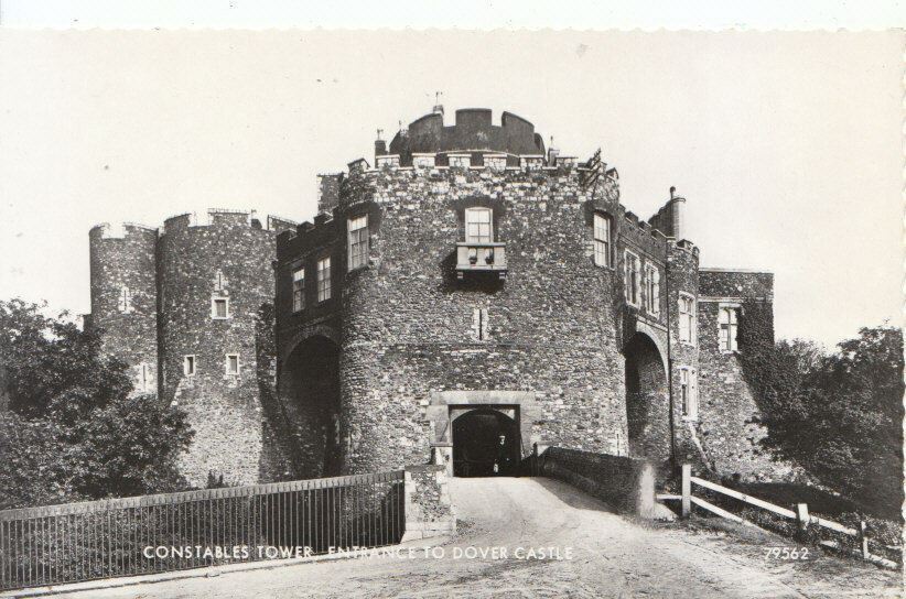 Kent Postcard - Constables Tower - Entrance to Dover Castle - RP - Ref ...